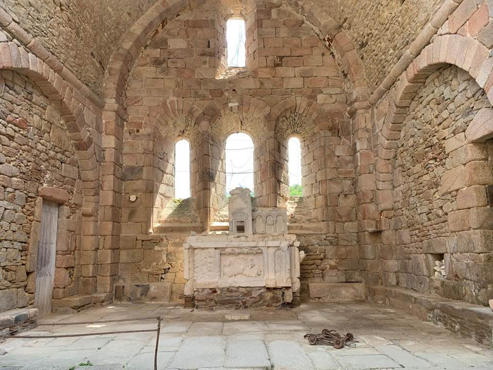 Oradour-sur-Glane Tragedy - Liza Perrat